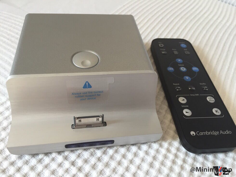 Cambridge ID 100 digital Audiophile dock / transport for iPod, iphone ...