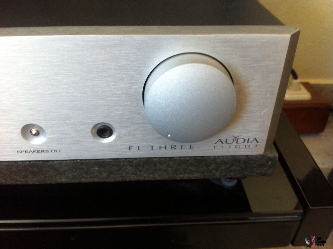 Audia Flight Three Amplifier Photo #1217136 - UK Audio Mart