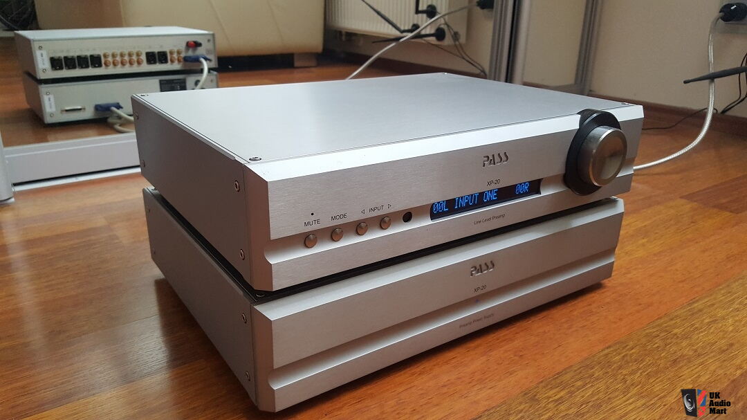Pass Labs XP - 20 Preaplifer Orginal 220v-240v For Sale - UK Audio Mart