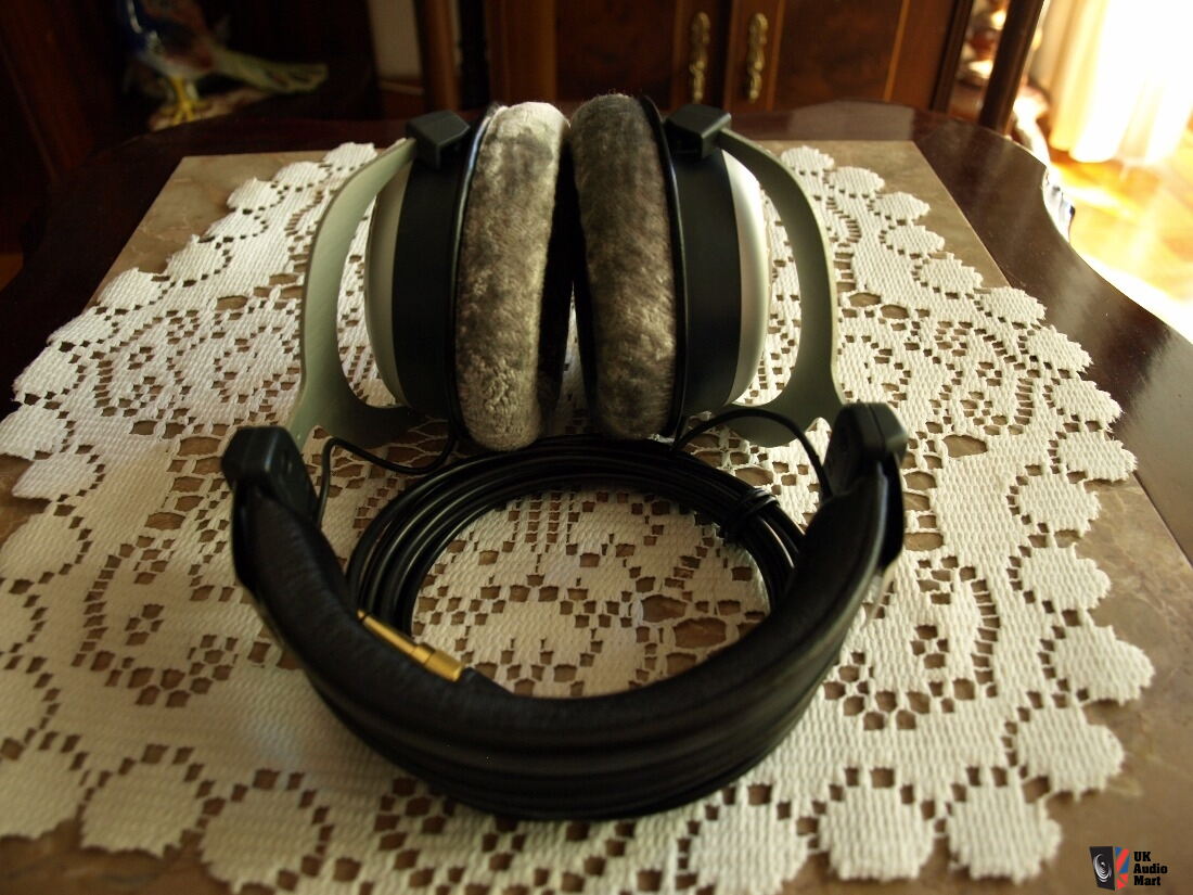 Beyerdynamic DT990 Premium Edition, 600 Ohm, Original Box, V. Good ...