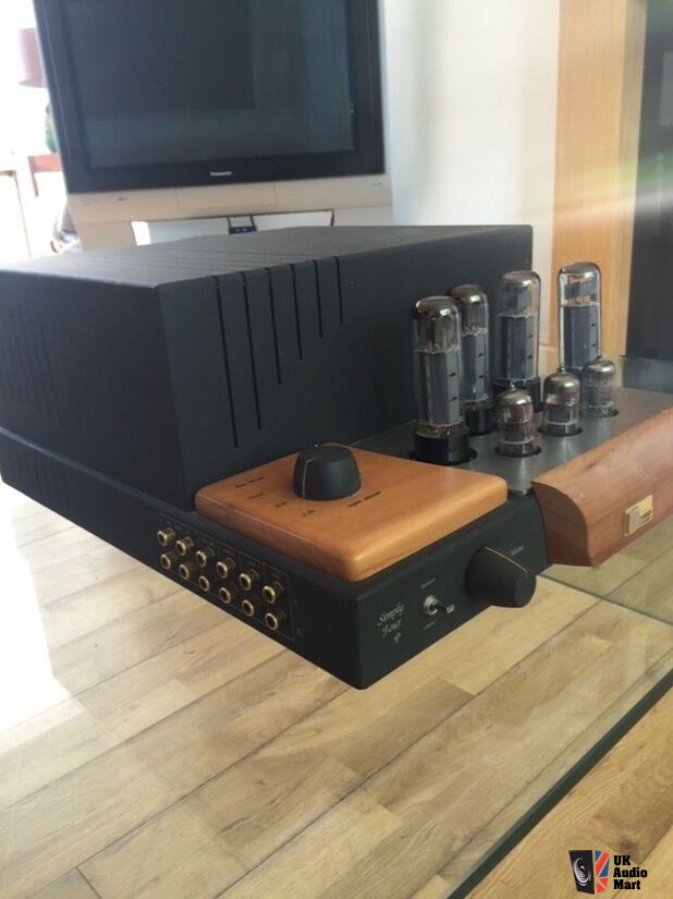 Unison Research Simply Four Class A integrated amp Photo #1284280 ...