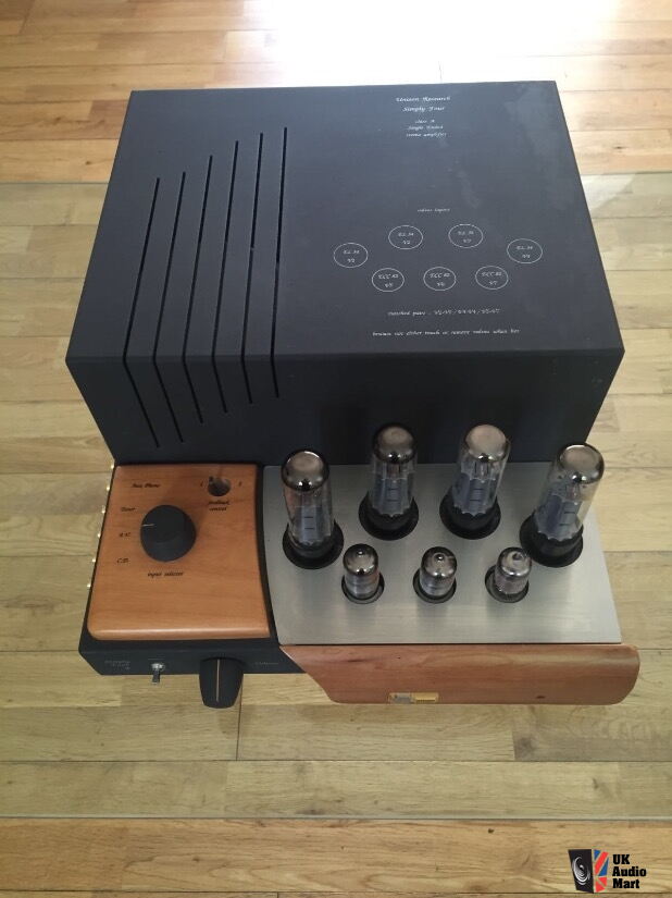 Unison Research Simply Four Class A integrated amp Photo #1284283 - UK ...