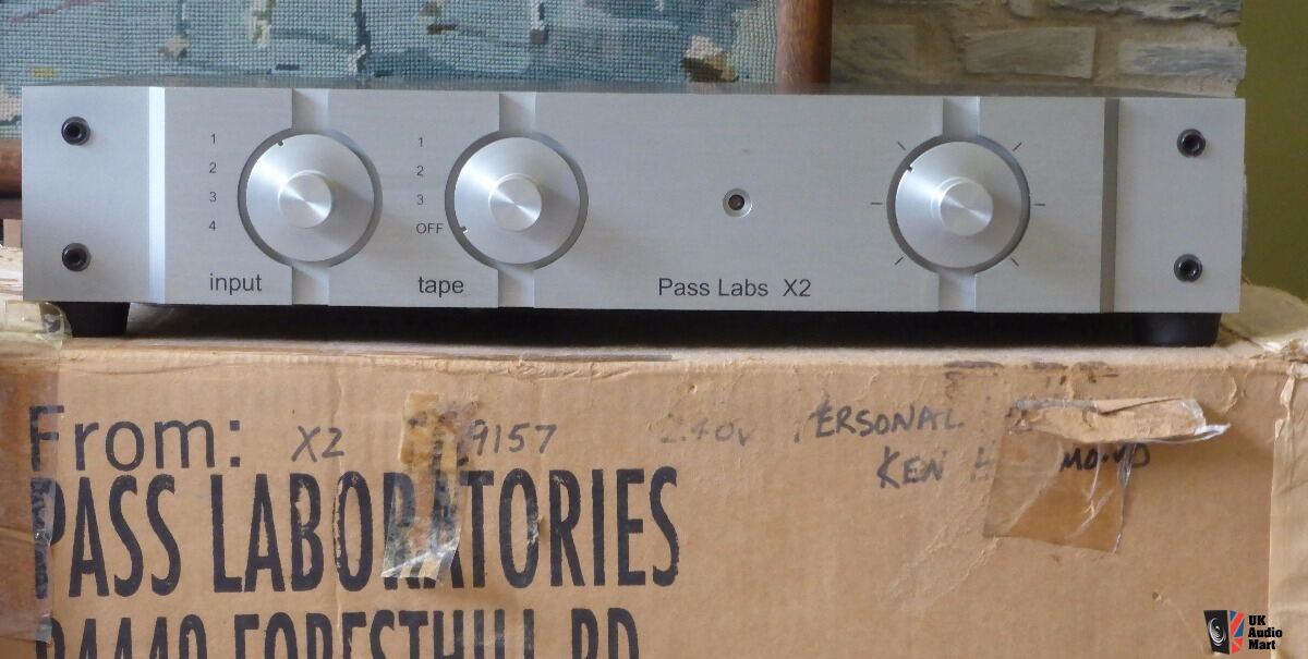 Pass Labs X-2 preamplifier in superb condition and outstanding ...