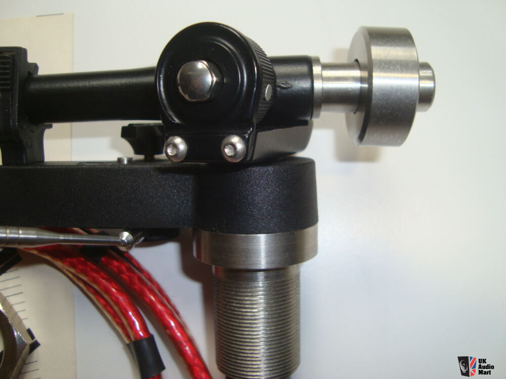 Rega RB300 tonearm Cardas/Straight Wire/Tiffany cabling Photo #1367112 ...