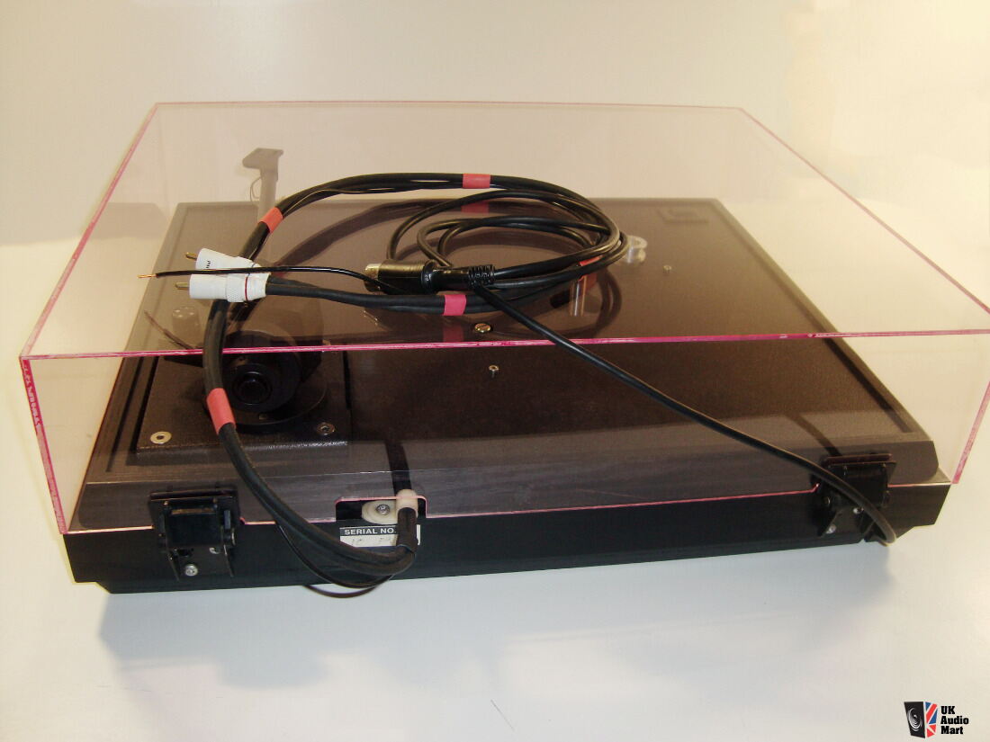 Pink Triangle PT TOO last series with Sumiko FT-3 tonearm Photo ...