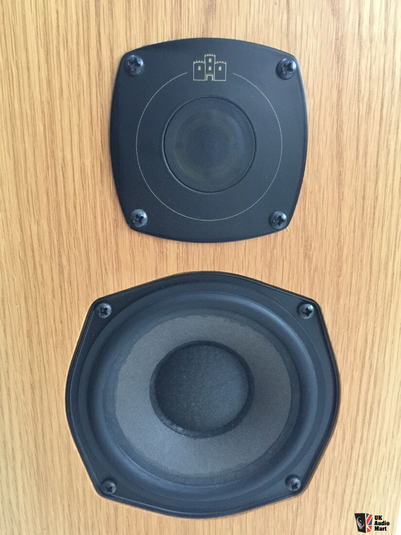 Castle Durham Speakers with matching stands Photo #1432427 - UK Audio Mart