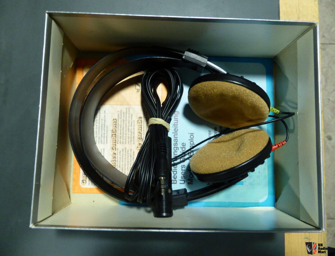 Sennheiser HD 420, Classic 1970s Headphones, 600 Ohm, Retail Box and ...