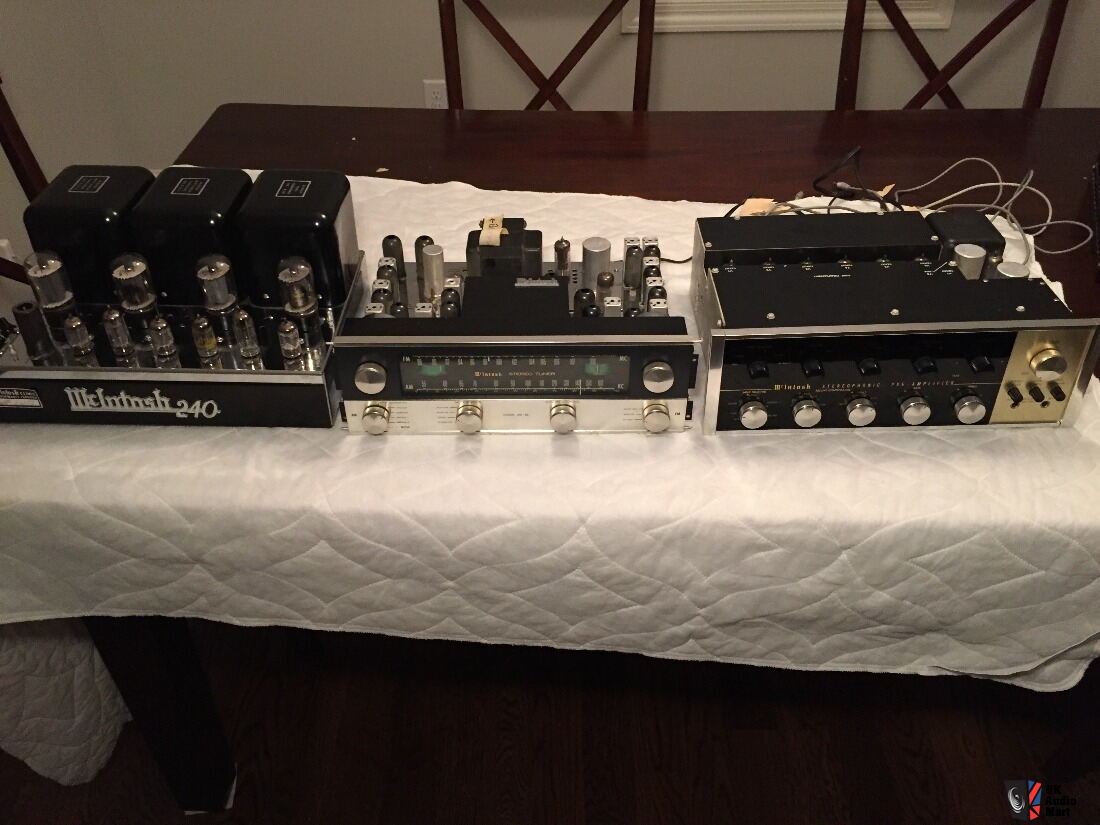 McIntosh C20 preamp, MC240 ( 2p629) amp & MR66 tuner Photo #1710785 ...