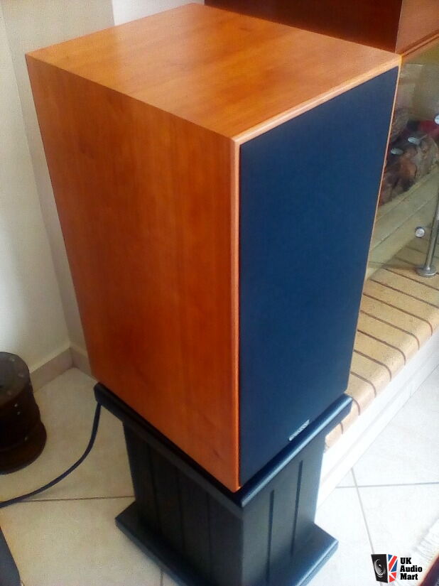 Spendor SP2/3R2 Speakers Photo #1826790 - UK Audio Mart