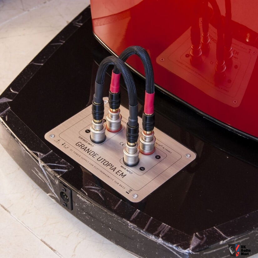 Focal Grande Utopia EM Loudspeakers (Ex-Demo) Photo #1842289 - UK Audio ...