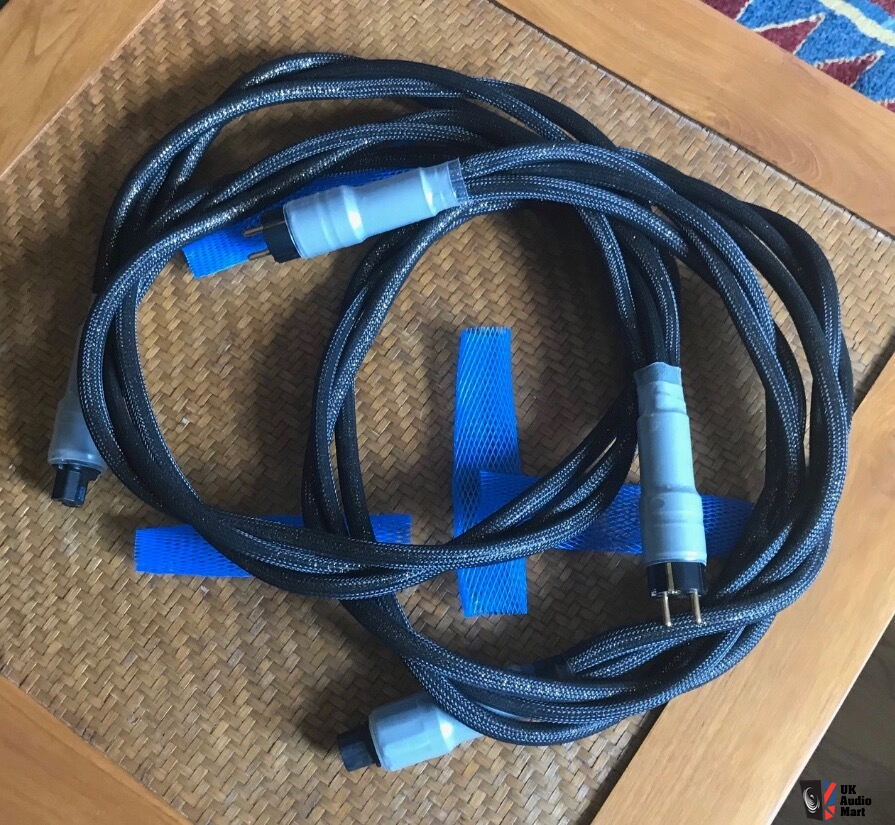 Gutwire SP 11.1 (four cables) Photo #1870708 - UK Audio Mart