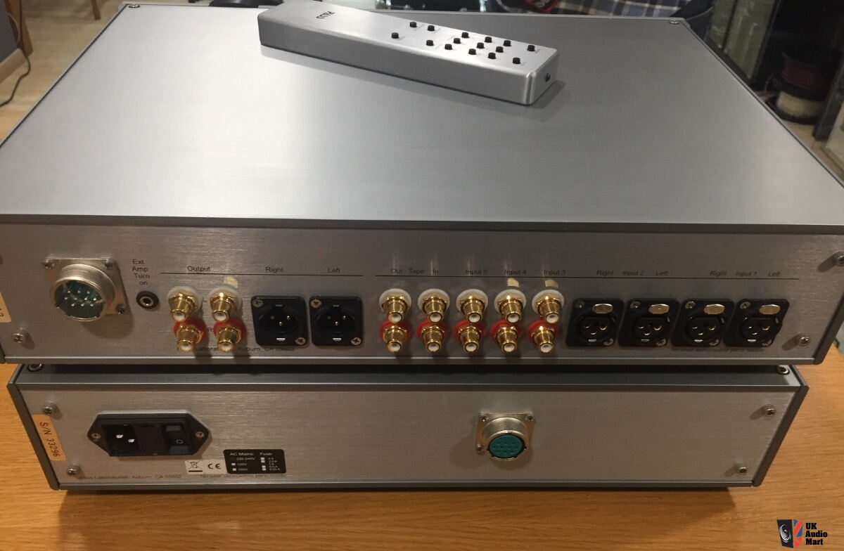 Pass Labs XP-22 & XA-160.8 monoblocks Photo #2099310 - UK Audio Mart