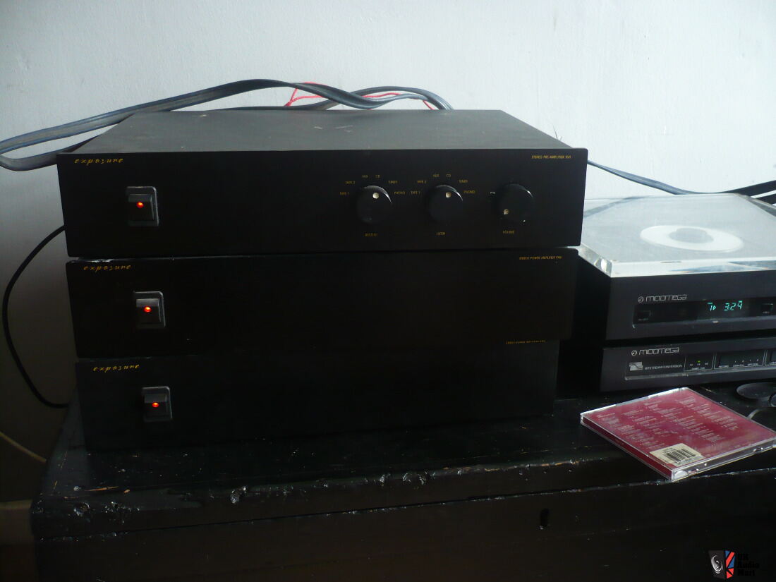 Exposure XVII Pre Amplifier & XVIII Mono Regulated Power Amplifiers ...
