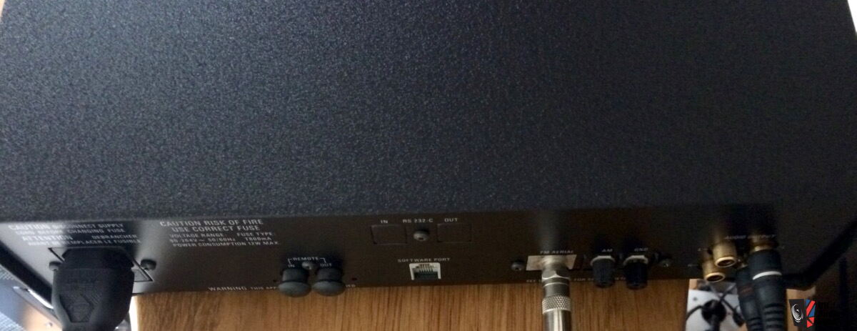 Linn Pekin Tuner with Linn system remote and manual Photo #2296861 - UK ...