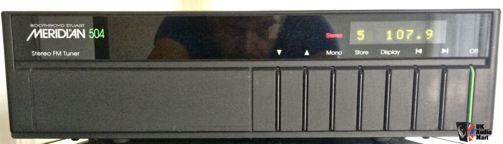 Meridian 504 FM TUNER Boothroyd Stuart. High end FM Tuner Photo ...