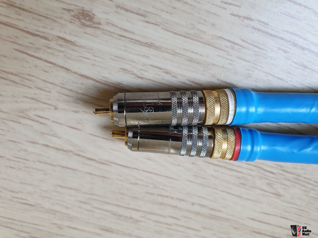 Siltech FTM-4 SI pure silver interconnects Photo #2408151 - UK Audio Mart