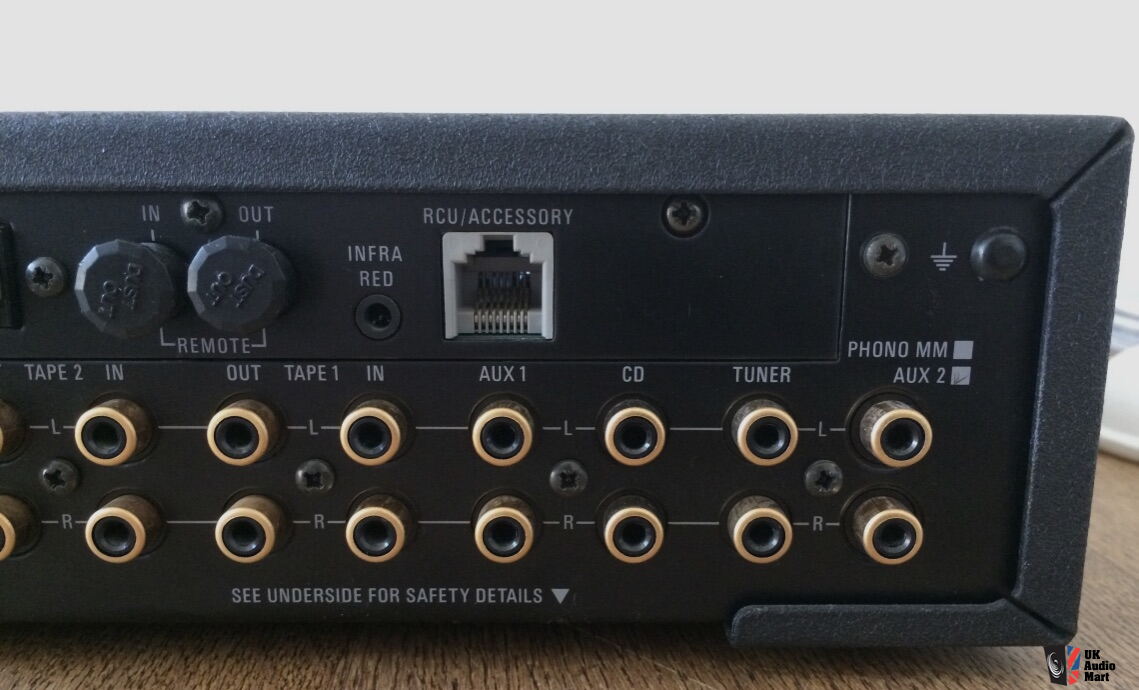 Linn Majik-I with Sneaky Kudos Tuner and Linn remote Photo #2415709 ...