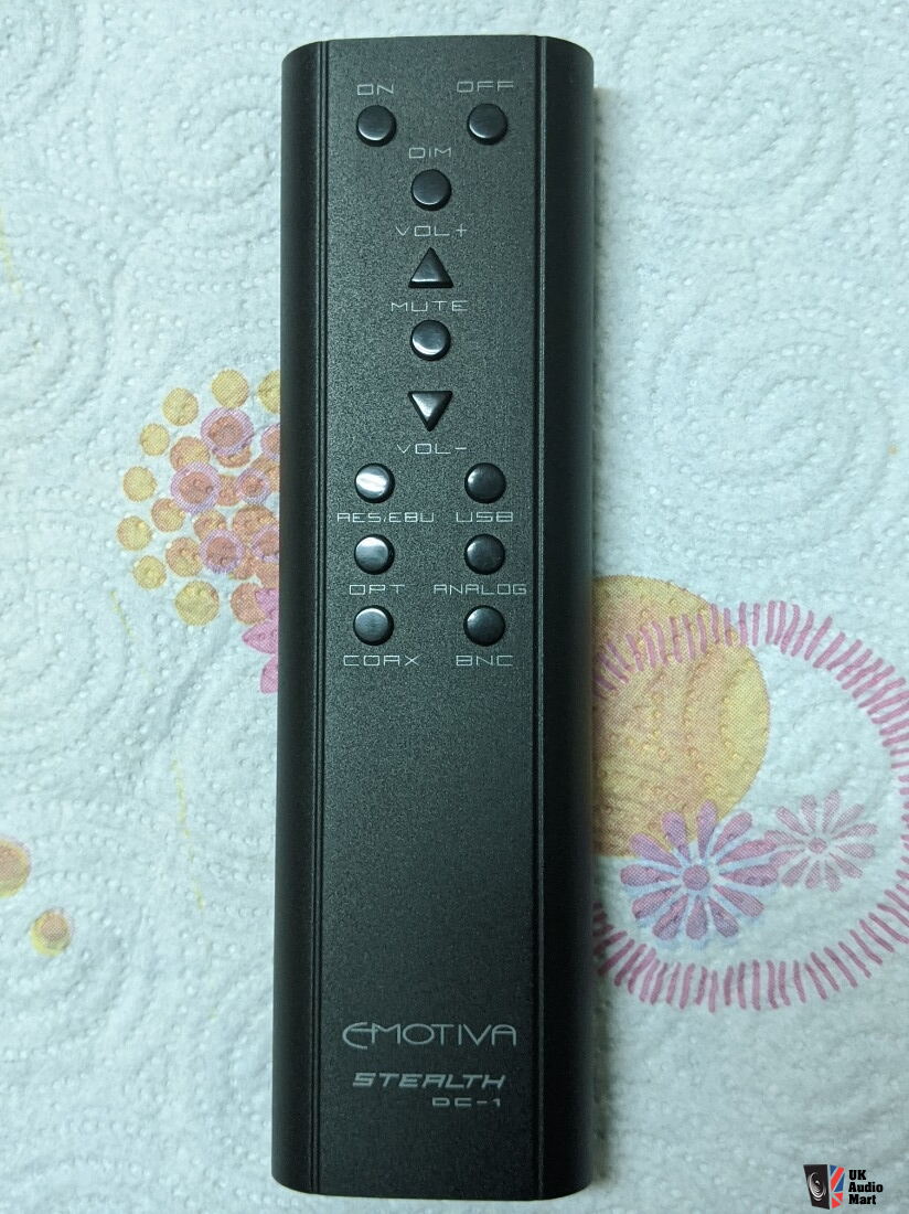 Emotiva Stealth DC-1 High Resolution DAC/Preamp/Headphone Amp, Near ...