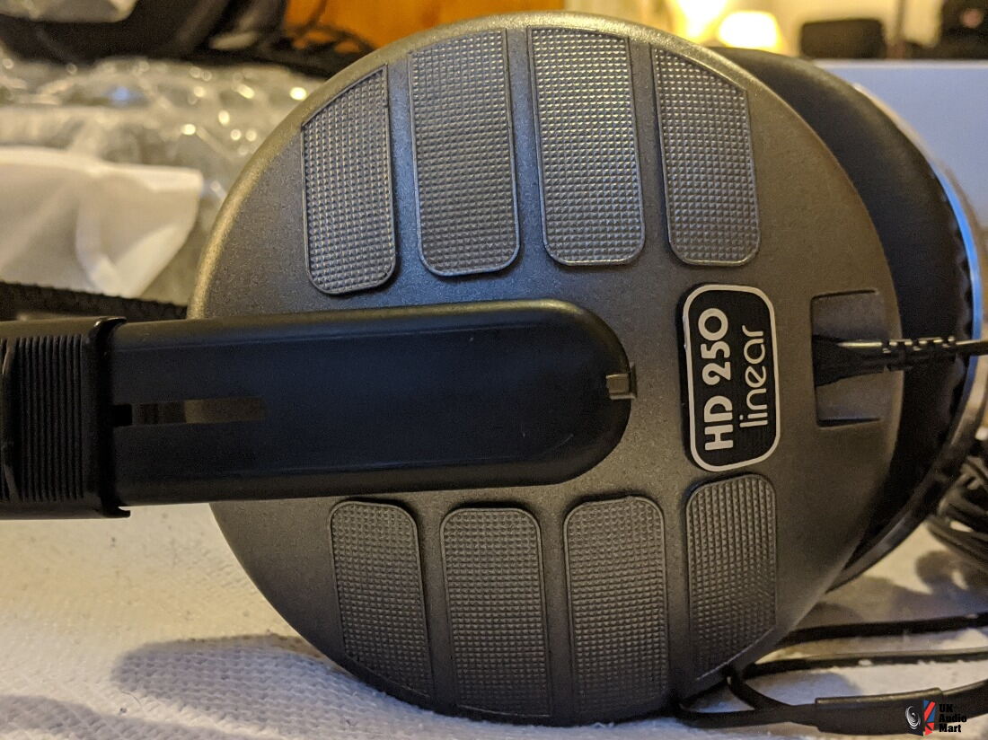 Sennheiser HD 250 Linear 600 Ohm Audiophile Headphones, Boxed, Rare ...