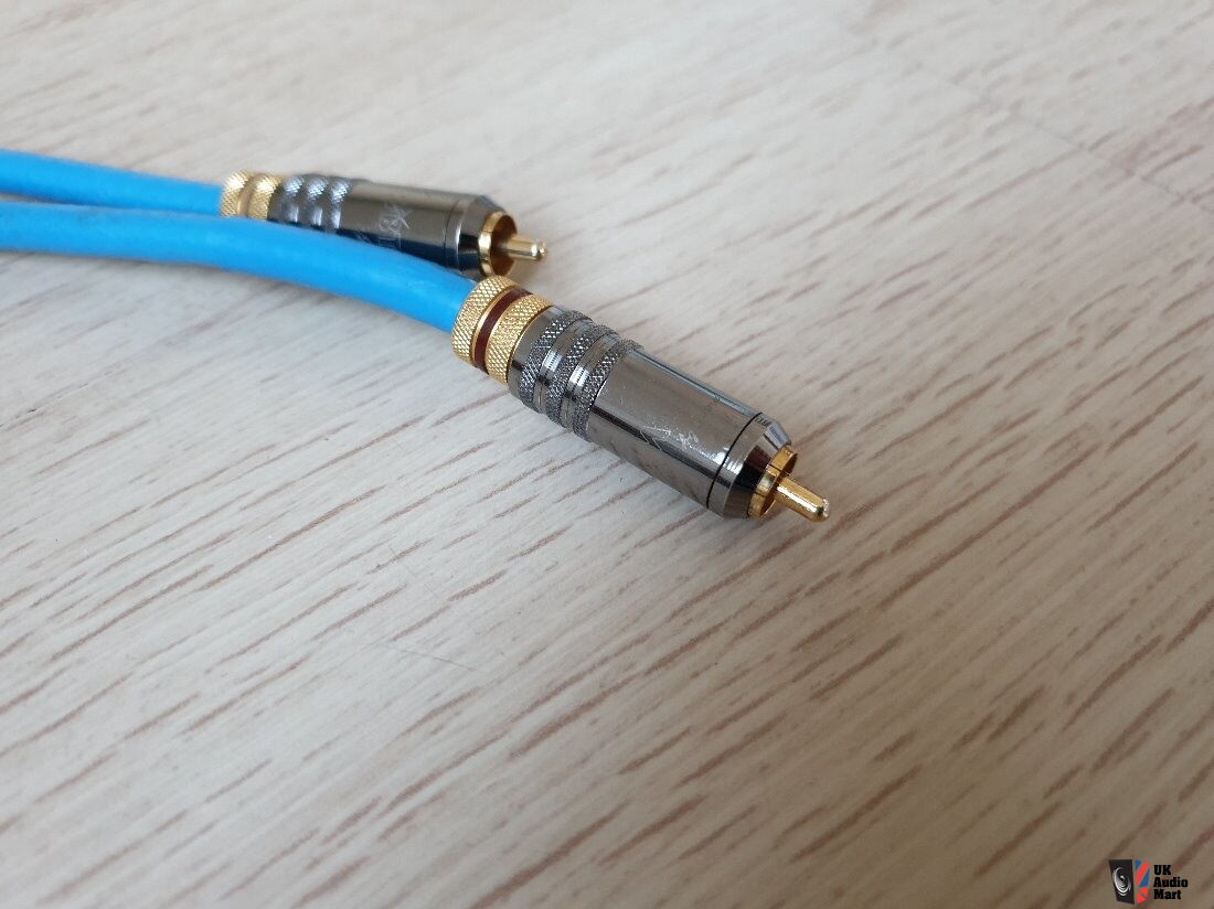 Siltech 4-72S pure silver interconnects wit wbt-0101 rca connectors ...