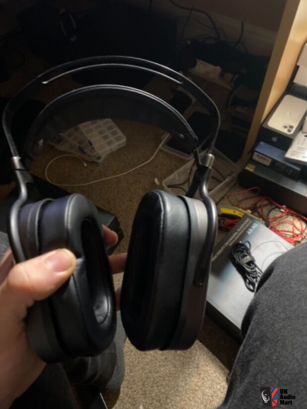 Acoustic Research AR-H1 Planar Headphones Photo #3159066 - UK Audio Mart