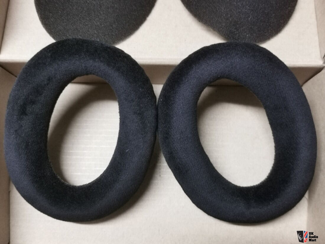 Sennheiser HD 580 Precision Audiophile 300 Ohm Headphones, New Ear Pads ...