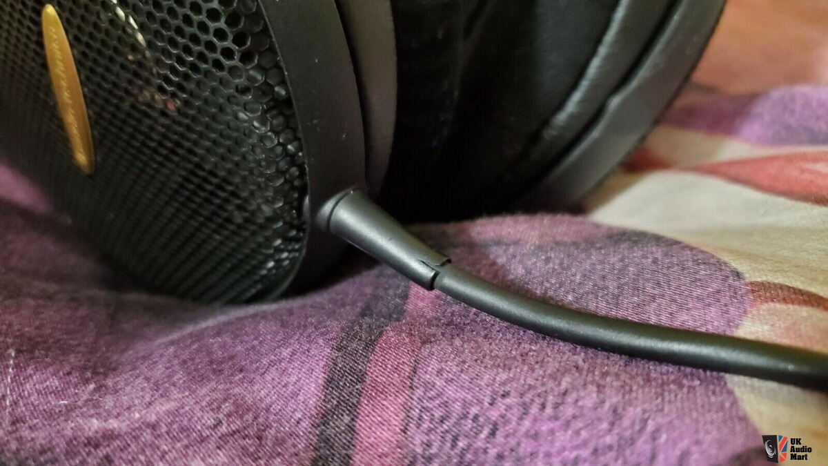 Audio Technica ATH-AD1000 High-Fidelity Open-Back Headphones Photo ...