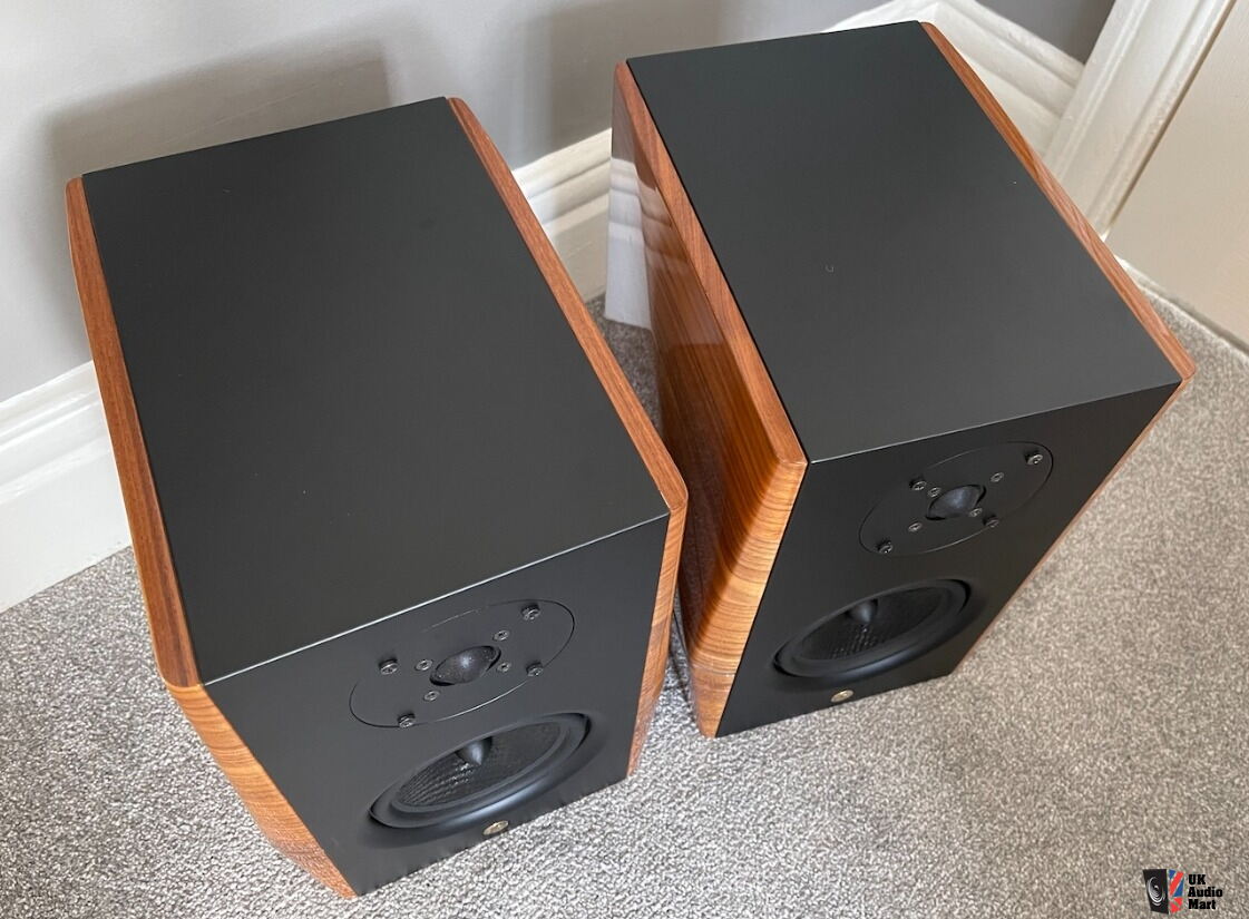 Gold Note Evo 3 Loudspeakers (Ex-Demo) Photo #3718004 - UK Audio Mart