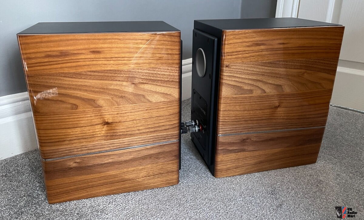 Gold Note Evo 3 Loudspeakers (Ex-Demo) Photo #3718004 - UK Audio Mart