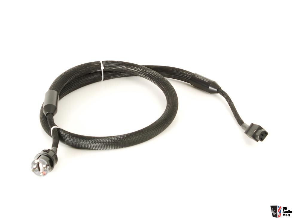 Heavens Gate Audio Silver Signature AC cable 2m Photo #3768994 - UK ...