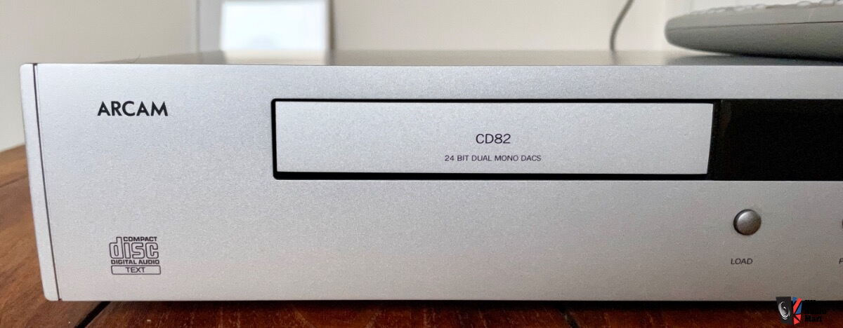 Arcam CD82 CD Player + Arcam CR 314 Remote Photo #3794464 - UK Audio Mart