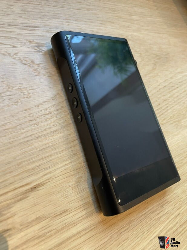 Shanling M8 - Mint Condition (UK) For Sale - UK Audio Mart