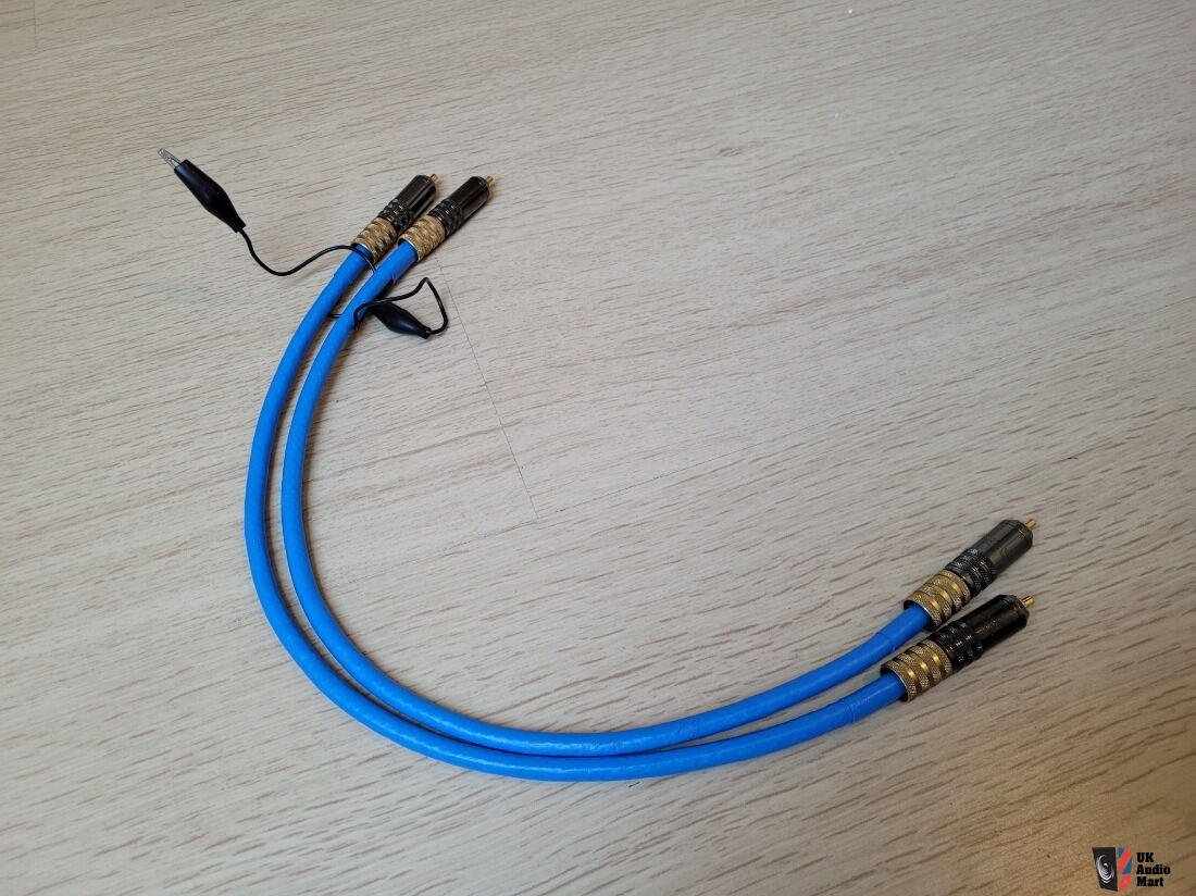 Siltech pure silver interconnects (older version with earth clamp ...