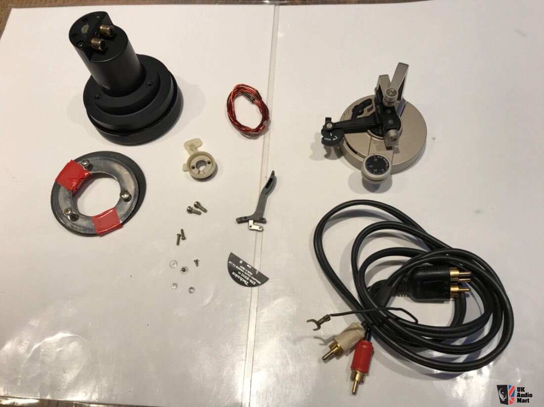 Technics EPA 500 tonearm base unit only for spares or repair Photo ...