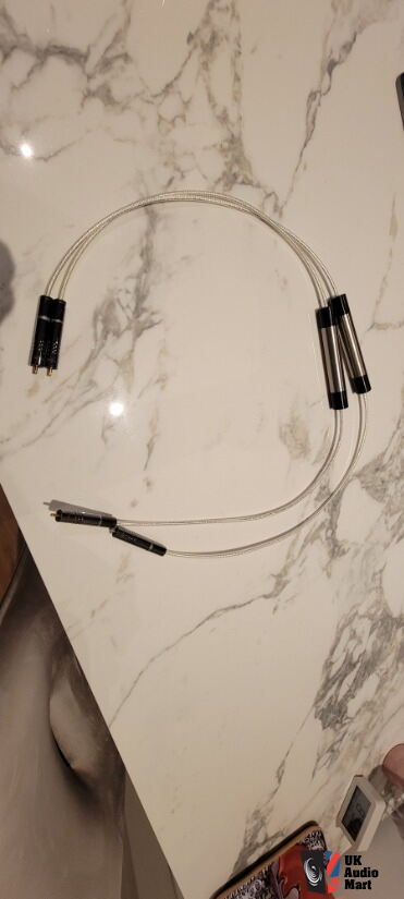 High Fidelity Cable CT-1 Ultimate RCA Cable 1M Photo #3945486 - UK ...