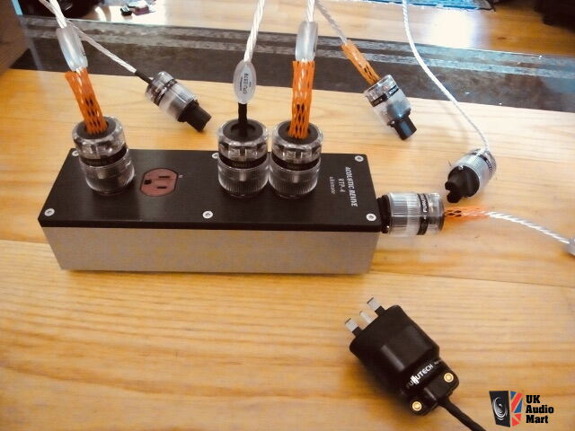 Acoustic Revive RTP-4 power strip Photo #3968823 - UK Audio Mart