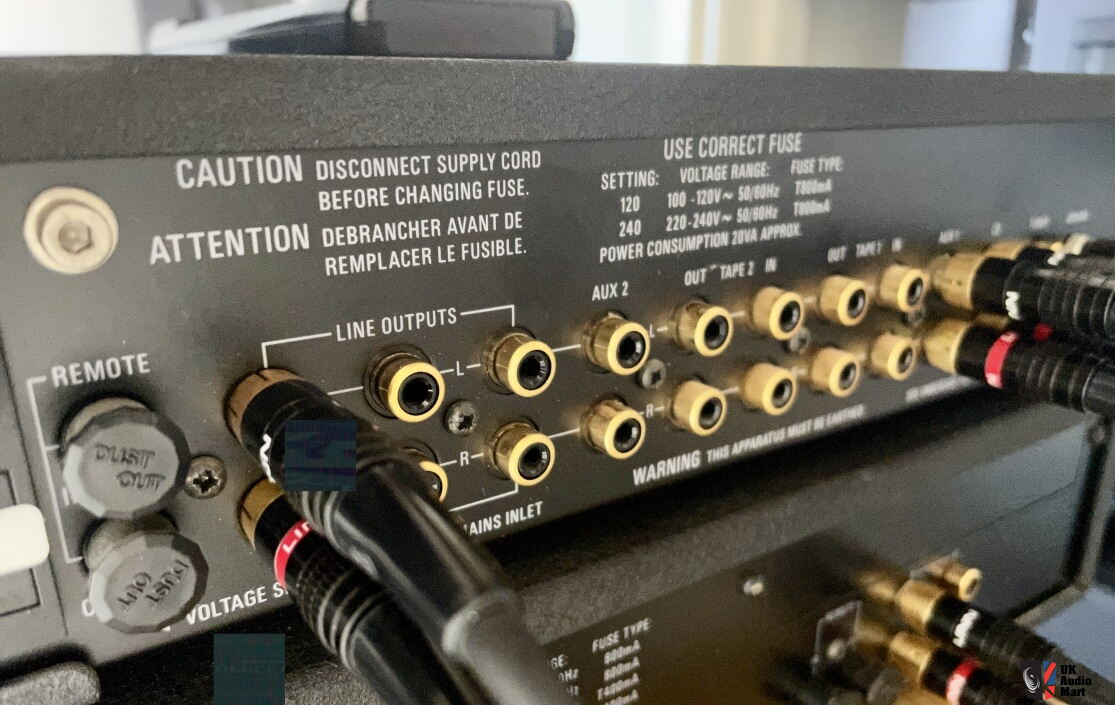 Linn Kairn-Pro preamplifier with SMPS power supply + Linn remote ...