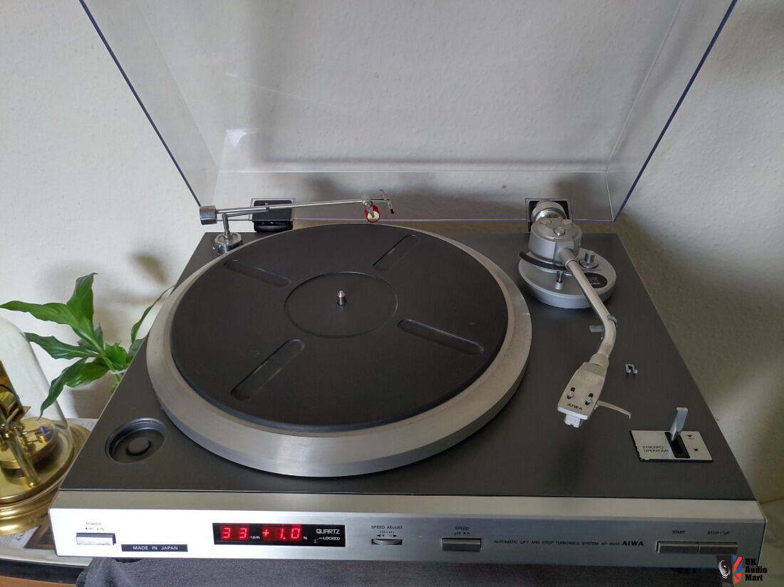 Aiwa AP-2600 turntable Photo #4055226 - UK Audio Mart