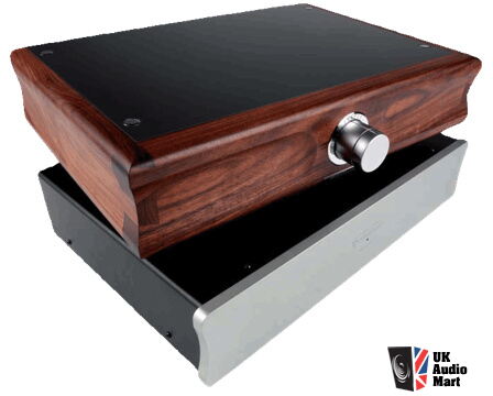 Lyra Connoisseur 4.2 SE LINE STAGE Photo #4101173 - UK Audio Mart