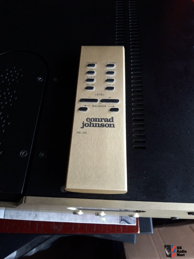 Conrad Johnson LS17 valve pre amp Photo #4120132 - UK Audio Mart