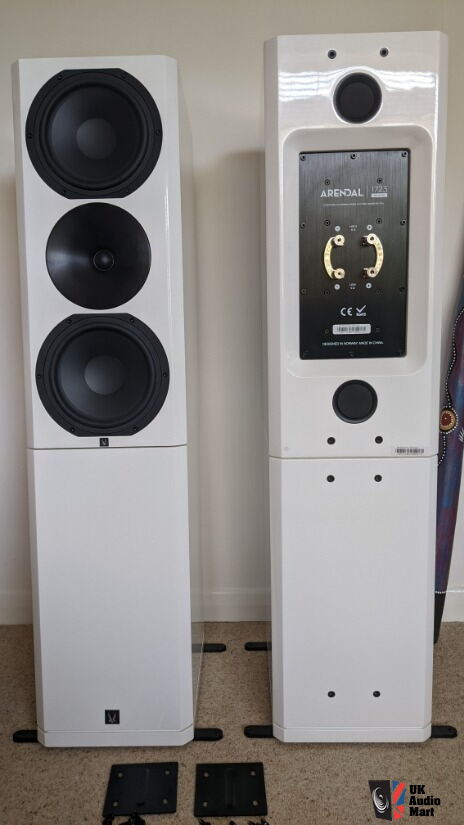 Arendal 1723 Monitors & Stands - Gloss White For Sale - UK Audio Mart