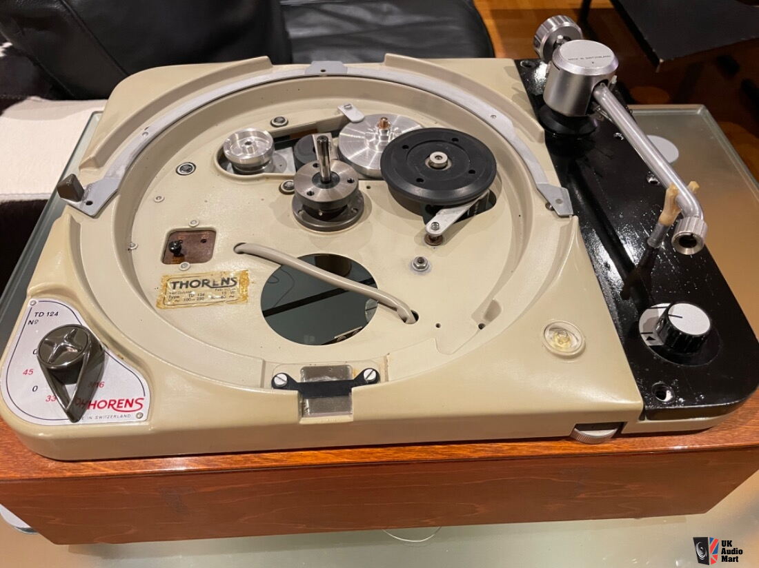 Thorens TD124 early serial n. 1693 and Thorens TP14 tonearm Photo ...