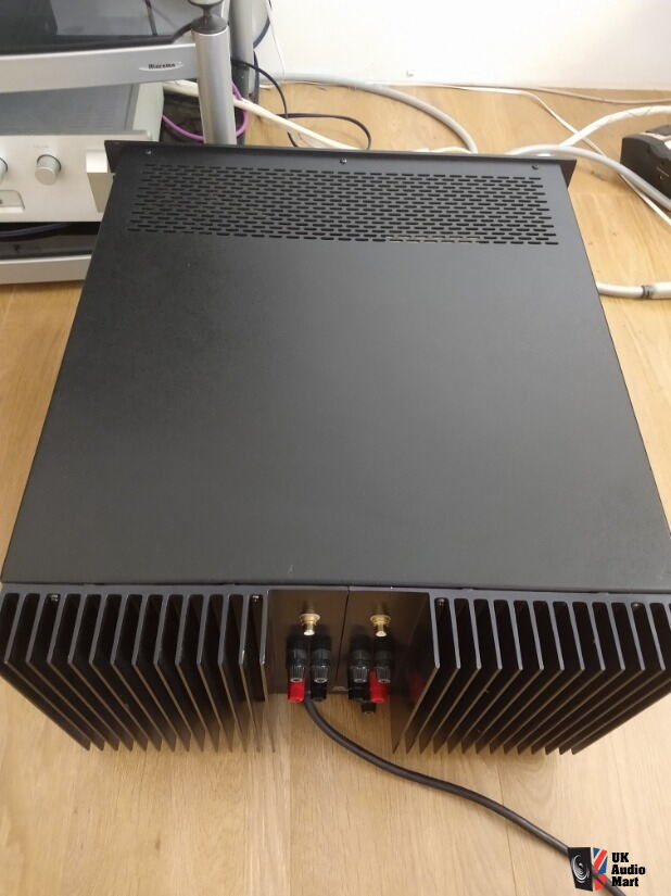 Conrad Johnson Evolution 2000 hybrid power amplifier Photo #4258351 ...