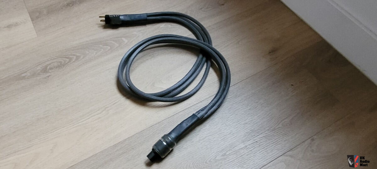 Virtual Dynamics Master AC cable Photo #4291980 - UK Audio Mart