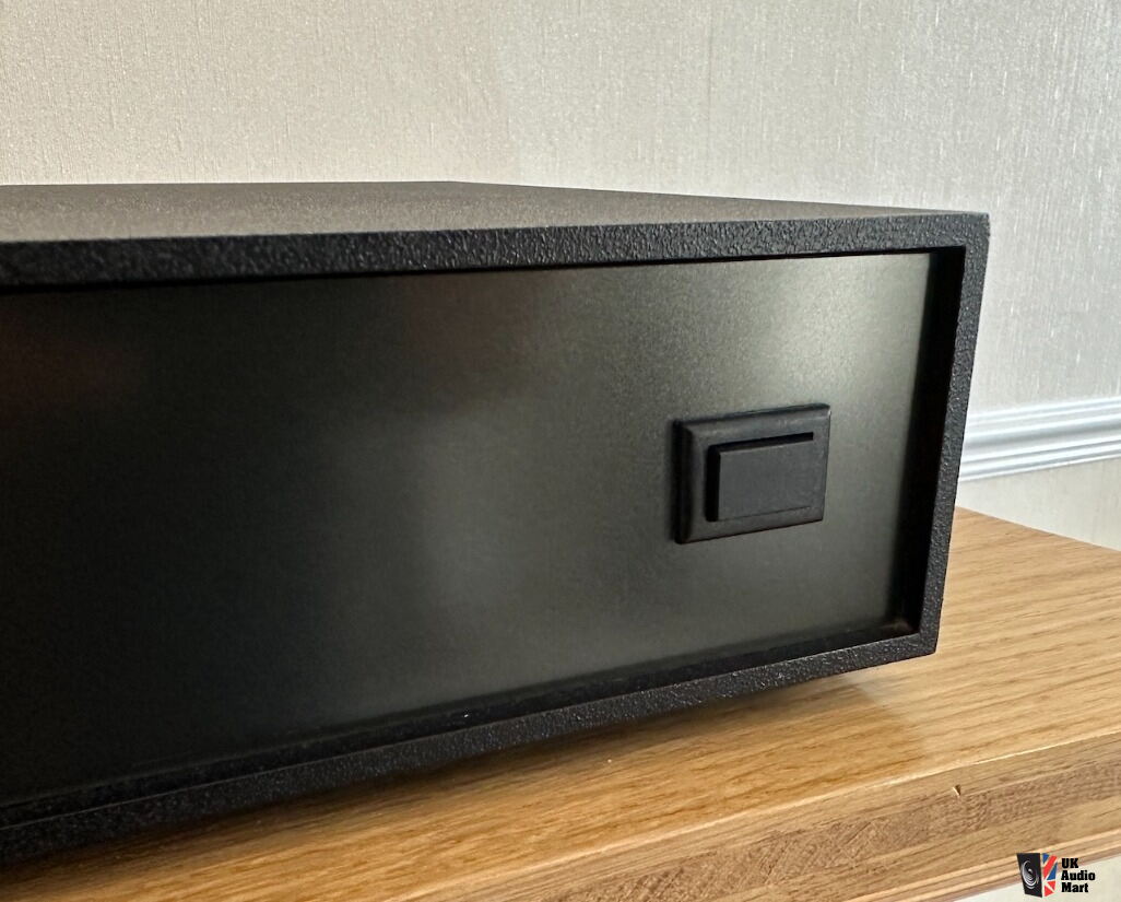 Naim XPS Power Supply Photo #4318071 - UK Audio Mart