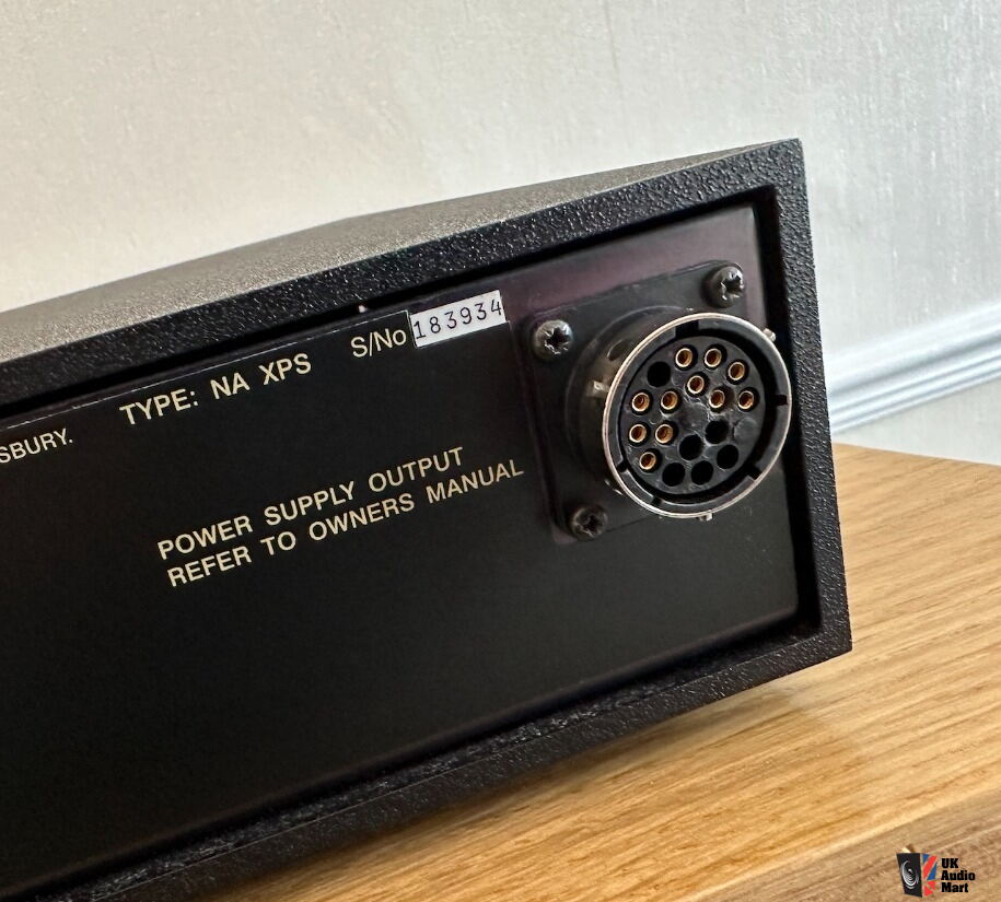 Naim XPS Power Supply Photo #4318076 - UK Audio Mart