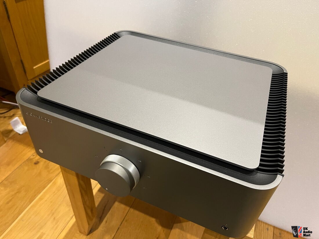 Cambridge Audio Edge A Photo #4319648 - UK Audio Mart