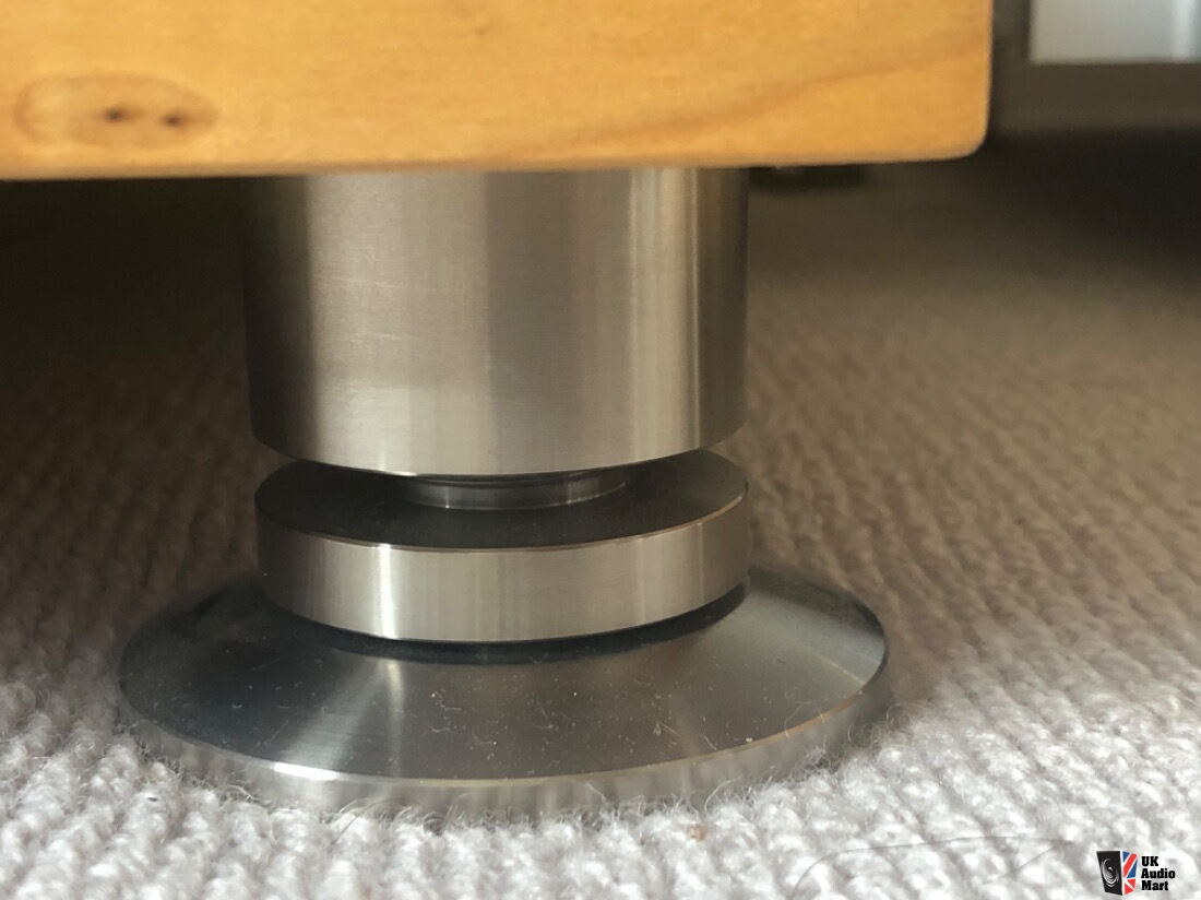 Finite Elemente Pagoda Master Reference HD-02 stand Photo #4458594 - UK ...