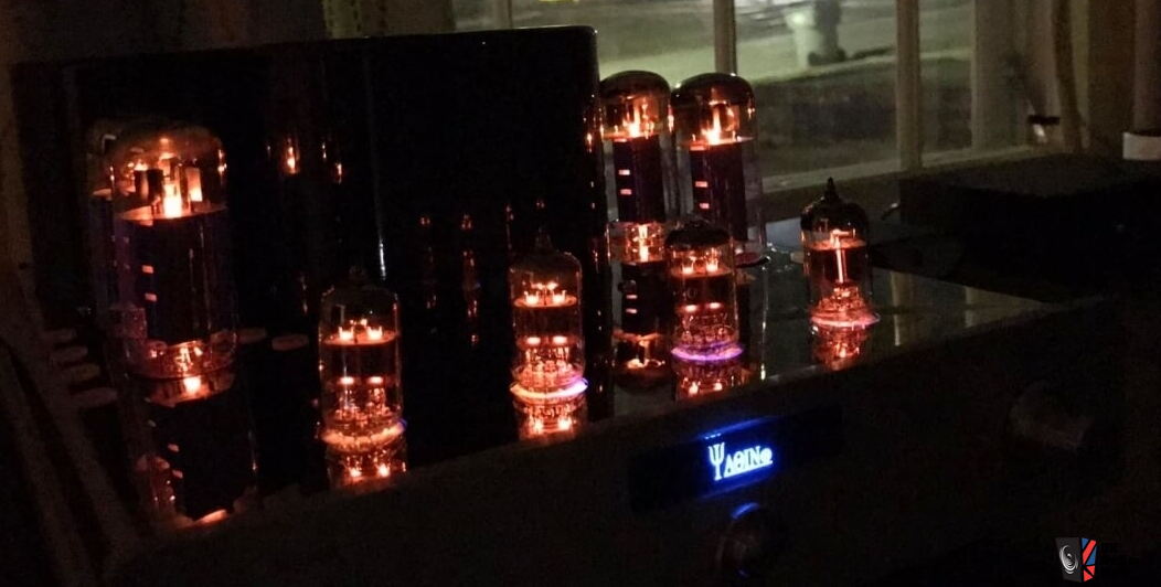 Yaqin MC-10L valve amp - 'Gold' MK2 version. Upgraded and serviced ...