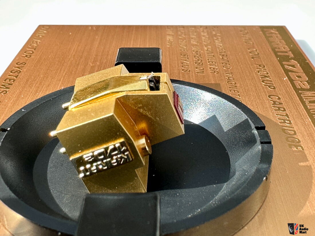 Dynavector D17D2 MK2 Moving Coil Cartridge Photo #4522598 - UK Audio Mart